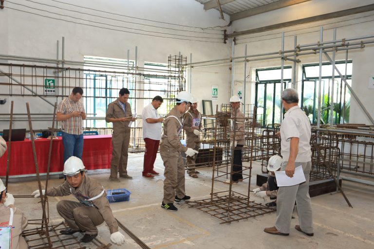 Vietnamese labor supply and the evelopment of Slovakia's Construction ...